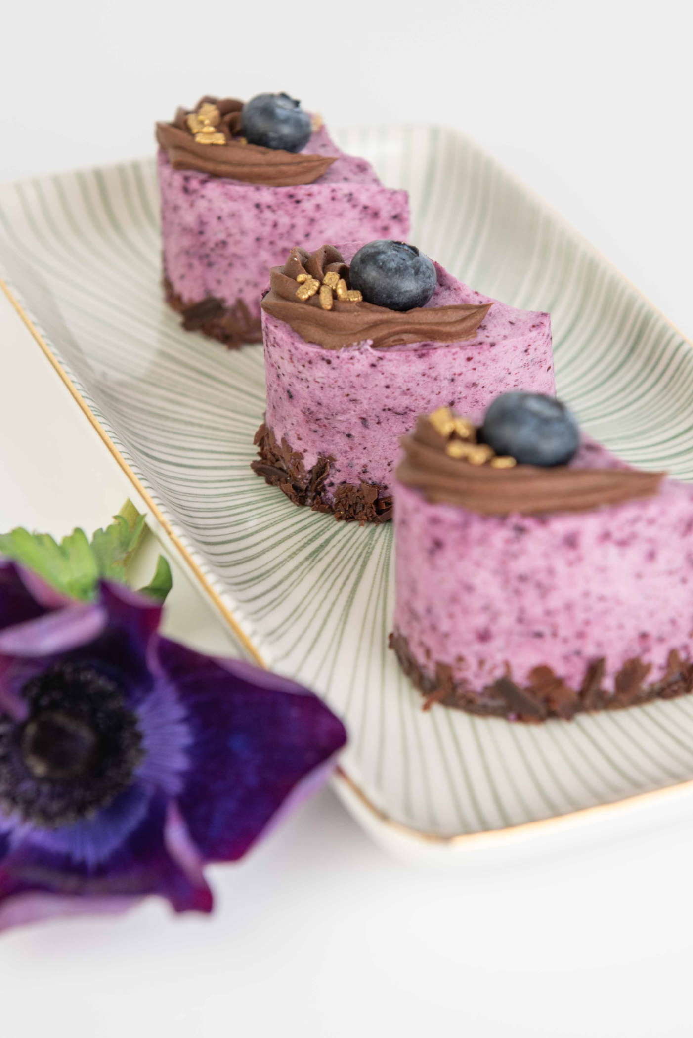 PETIT DESSERTS | Graz | Torten, Kuchen & Pralinen